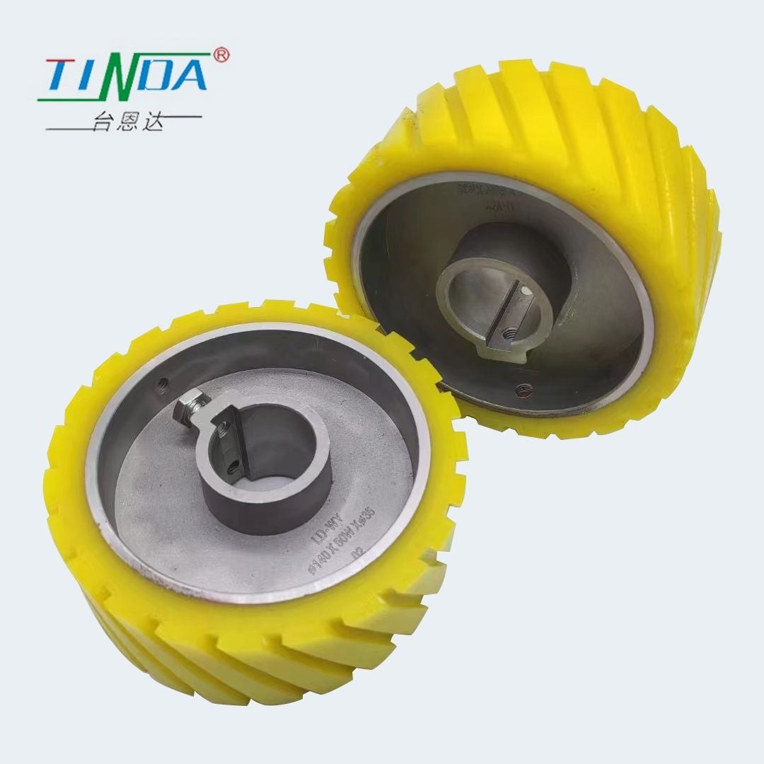 SGS Grooved Rubber Roller Wheel For Paper PVC CPL Veneer Auto Wrapping ...